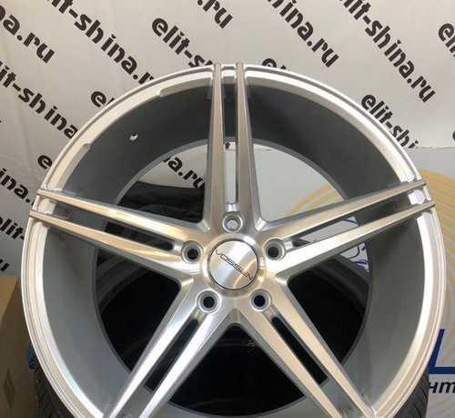 Диски Vossen VPS-302 R17 7.5j et+38 5*100
