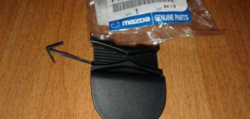 Правая заглушка крюка рестайл мазда RX8 2008-2012