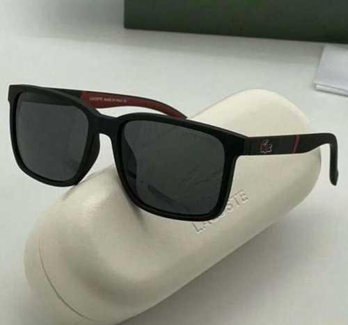 Солнцезащитные очки Lacoste с поляризацией