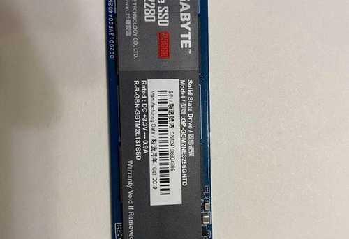 Gigabyte NVMe SSD 256 гб