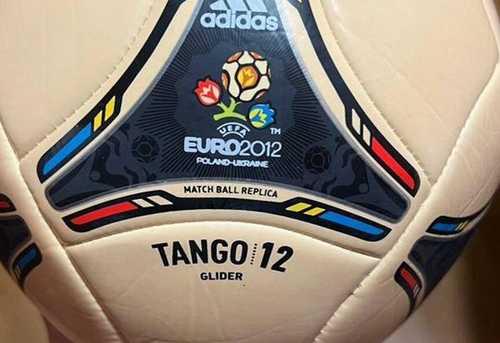 Футбольный мяч Adidas euro 2012