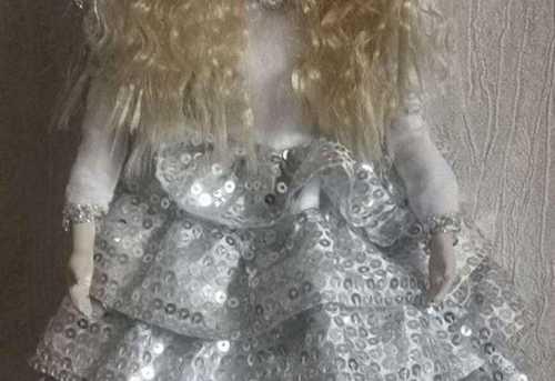 Коллекционная фарфоровая Кукла Нидерланды