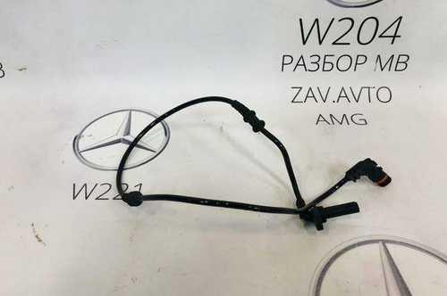 Датчик Abs передний правый Mercedes W212 W218
