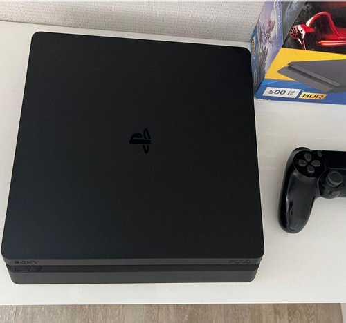 Sony playstation 4 slim