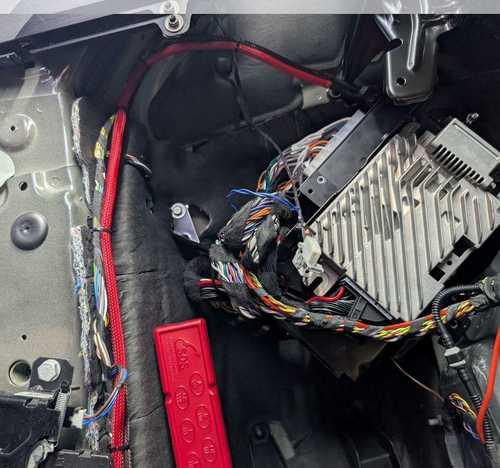 Автозвук для BMW Harman/Kardon