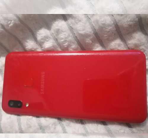 Samsung Galaxy A20, 3/32 ГБ