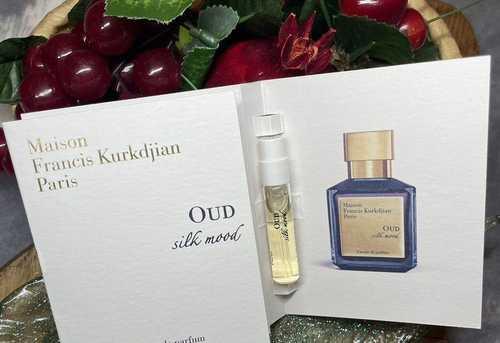 Maison Francis Kurkdjian OUD silk mood Extrait 2мл
