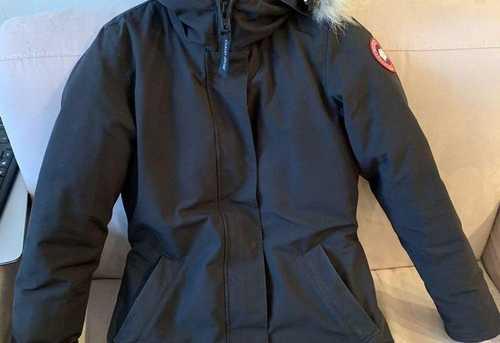 Зимняя женская куртка Canada goose
