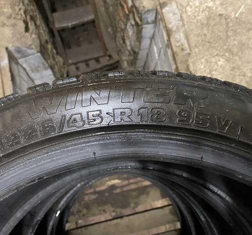 Tigar Winter 225/45 R18 95V