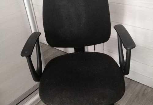 Компьютерное кресло с регулировкой высоты, наклона
