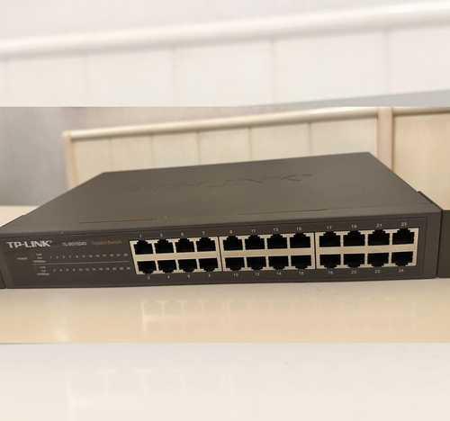 Коммутатор TP-Link TL-SG 1024D; trendnet