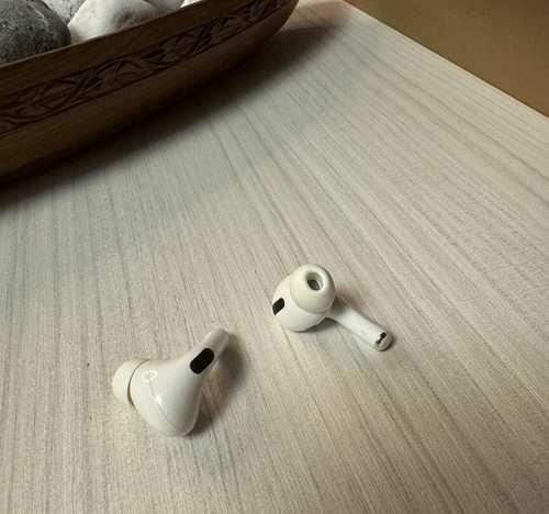 Наушники Apple AirPods 2 без кейса