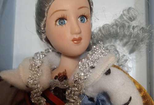 Кукла Екатерина II фарфоровая деагостини