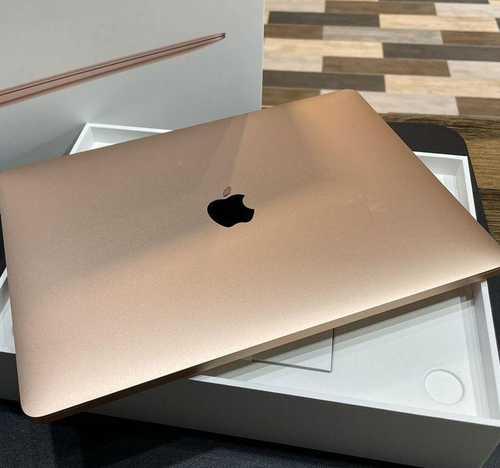 Apple MacBook Air 13 M1 8/256GB Gold