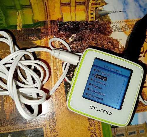 Qumo Boxon 4 GB - mp3 плеер