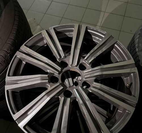 Диски R20 на lexus lx570