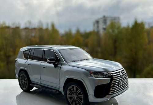 Коллекционная машинка Lexus LX600