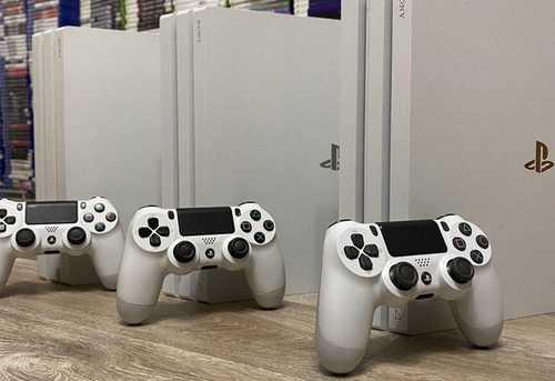 PS4 Pro 1TB White 3 рев / как новые с играми