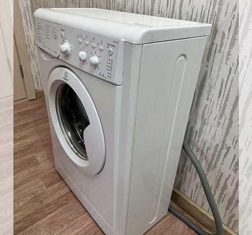 Стиральная машина indesit 4 кг