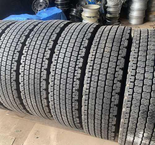 Bridgestone R22.5 295-80 Japan 2022