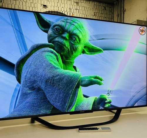 Игровой яркий Mini LED Hisense 140см SMART TV