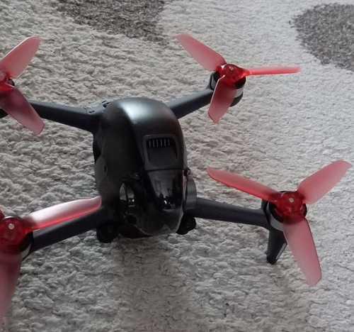 Квадрокоптер dji fpv fly more