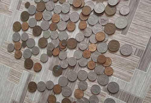 Старинные бумажные деньги монеты