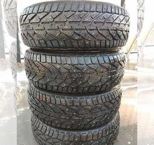 Tigar Ice 205/60 R16