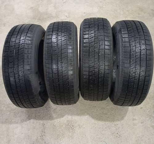 Bridgestone Blizzak VRX2 195/60 R16