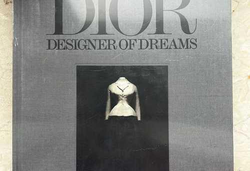 Christian dior книга