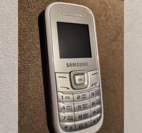 Samsung GT-E1200