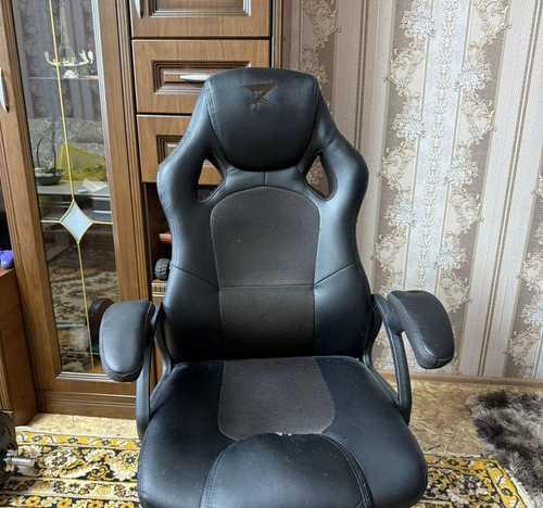 Игровое кресло zet gaming