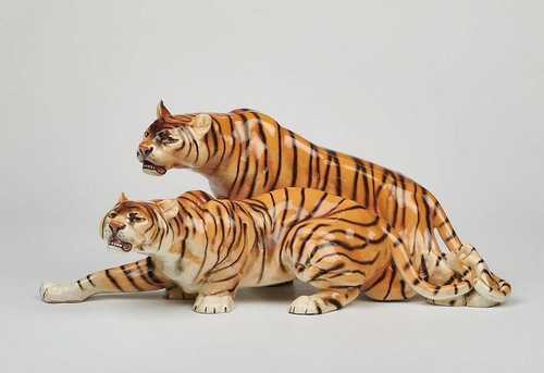 Cтатуэтка "Тигры" Royal Dux 43см