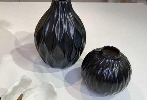 Черная керамическая маленькая ваза Германия