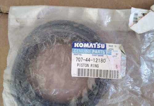 Поршневое кольцо komatsu
