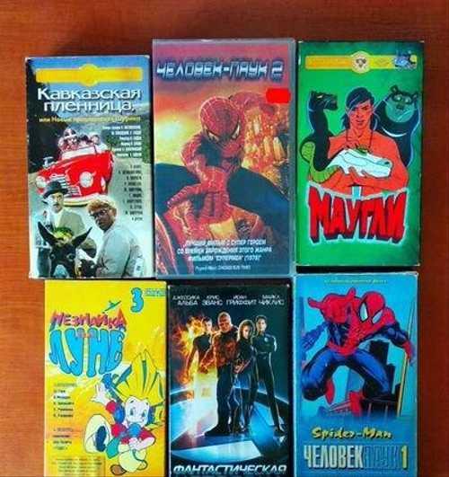 VHS-кассеты и DVD-диски