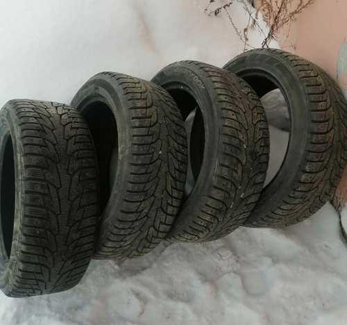 Hankook Winter I'Pike 225/50 R17