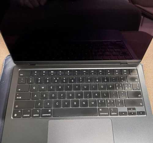 Macbook air 15 m2 16gb 256gb
