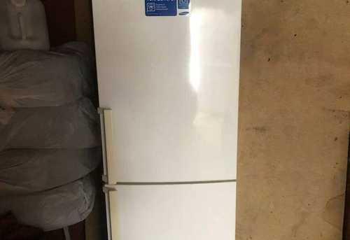 Холодильник бу samsung TL43thcsw