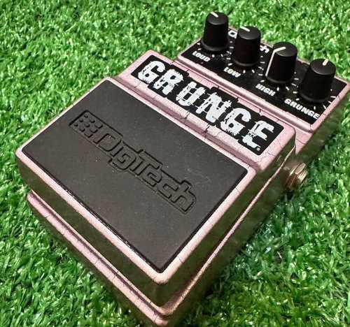 Педаль дисторшн Digitech Grunge Distortion