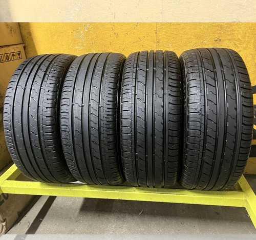 Royal Black Royal Performance 195/45 R15