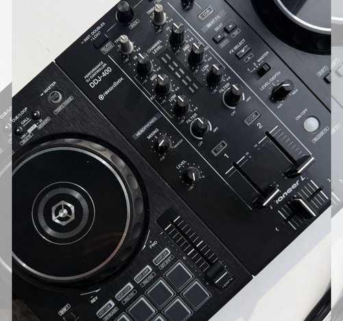 Pioneer ddj 400 бу контроллер