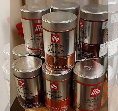 Жестяные банки из под кофу illy