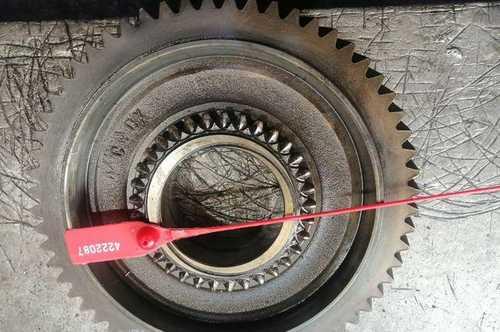 Шестерня кпп 1-й перед. z61 RVI B9/18 5000673690