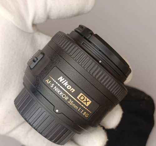 Nikon AF-S DX nikkor 35mm f/1.8G в отличном