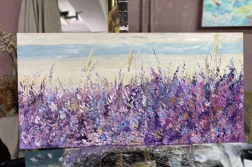 Картина маслом «Фиолетовые цветы у моря»
