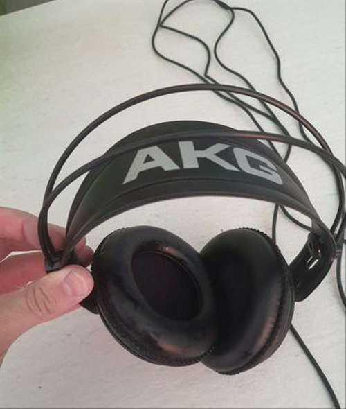 Наушники AKG