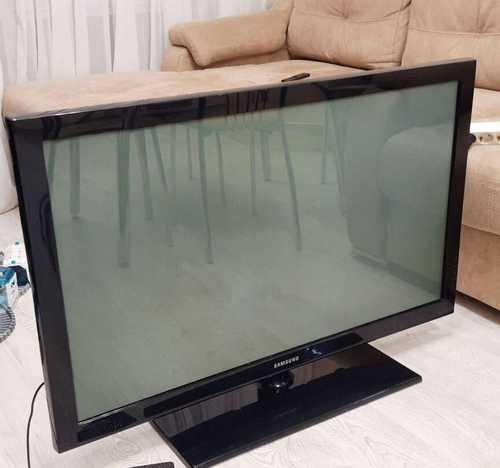 Плазменный телевизор Samsung 42 дюйма