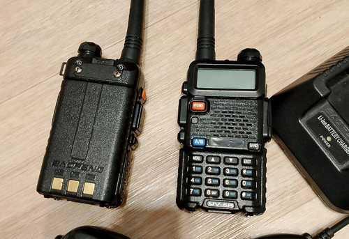 Две рации baofeng uv-5r с тангетками