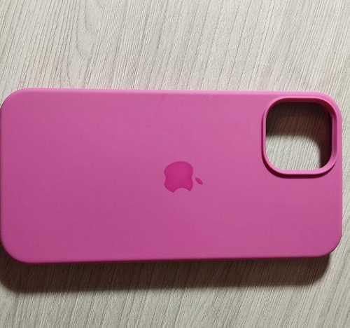 Чехол на iPhone 14